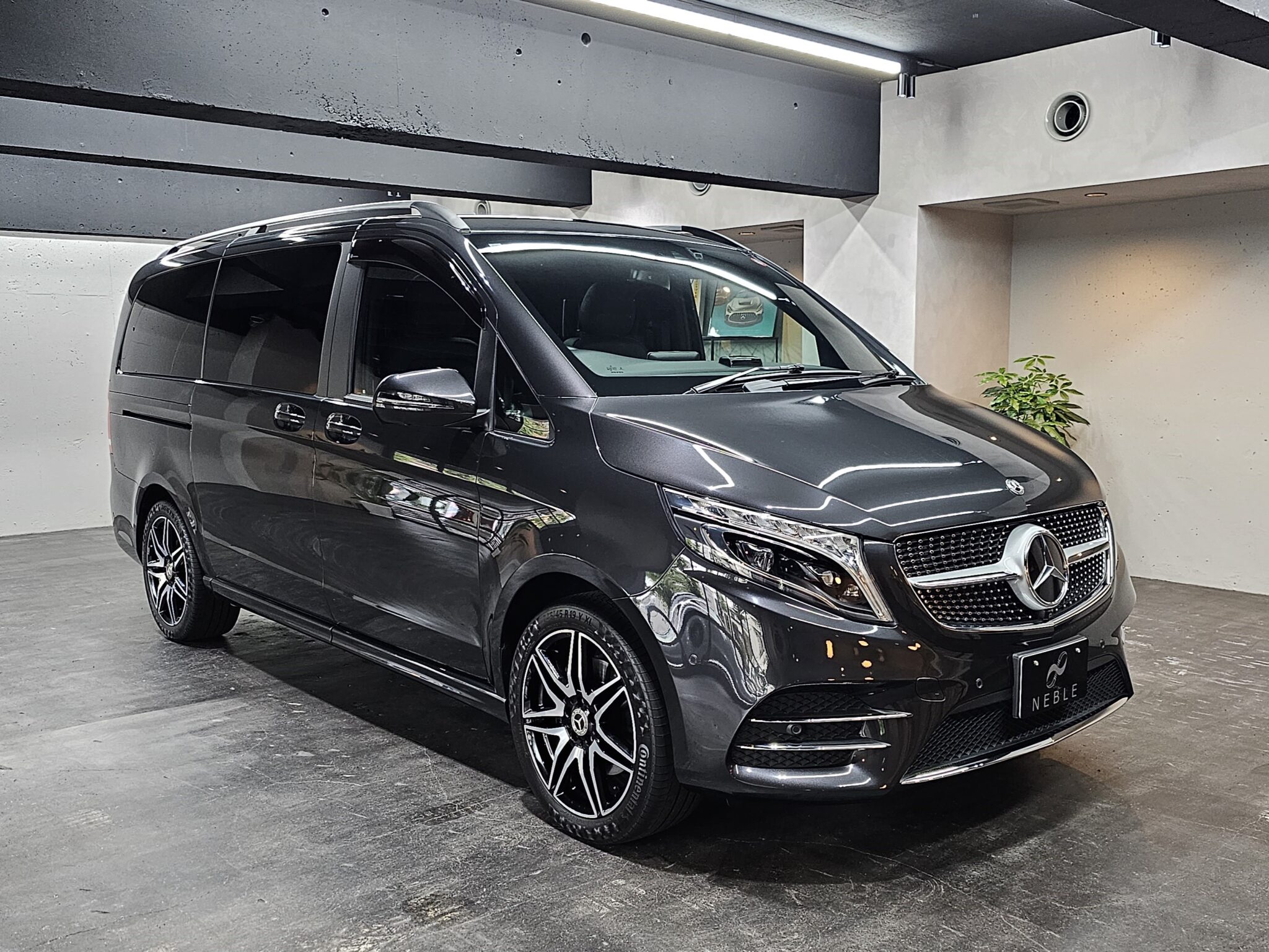 V260アバンギャルドロング（W447）105台限定車新入庫！！｜メルセデス・ベンツ専門店NEBLE(ネーブル)